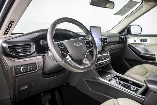 2020 Ford Explorer Platinum - Sunset Trucks