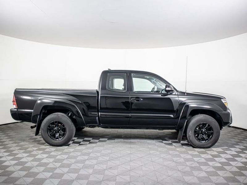 2015 Toyota Tacoma PreRunner V6 Access Cab - Sunset Trucks