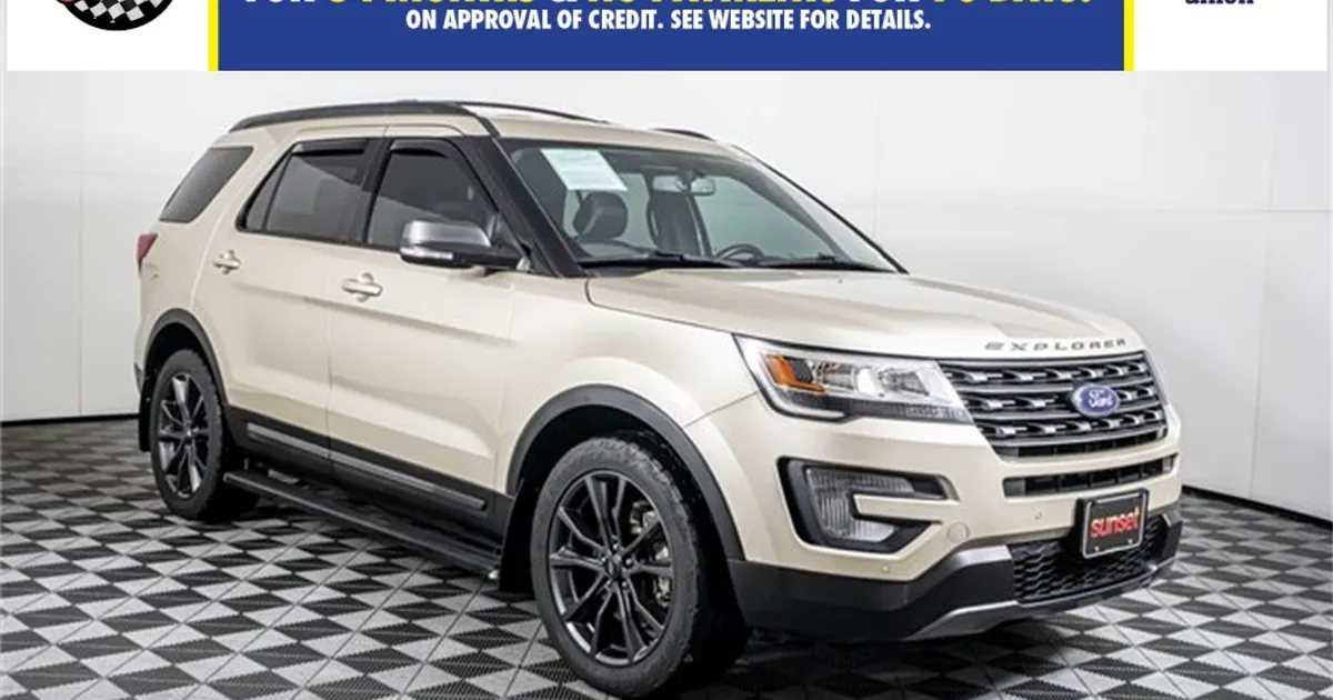 2017 Ford Explorer XLT - Sunset Auto Family