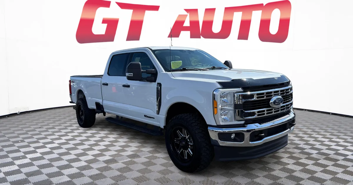 2023 Ford F-350 Super Duty XLT Crew Cab - GT Auto Sales
