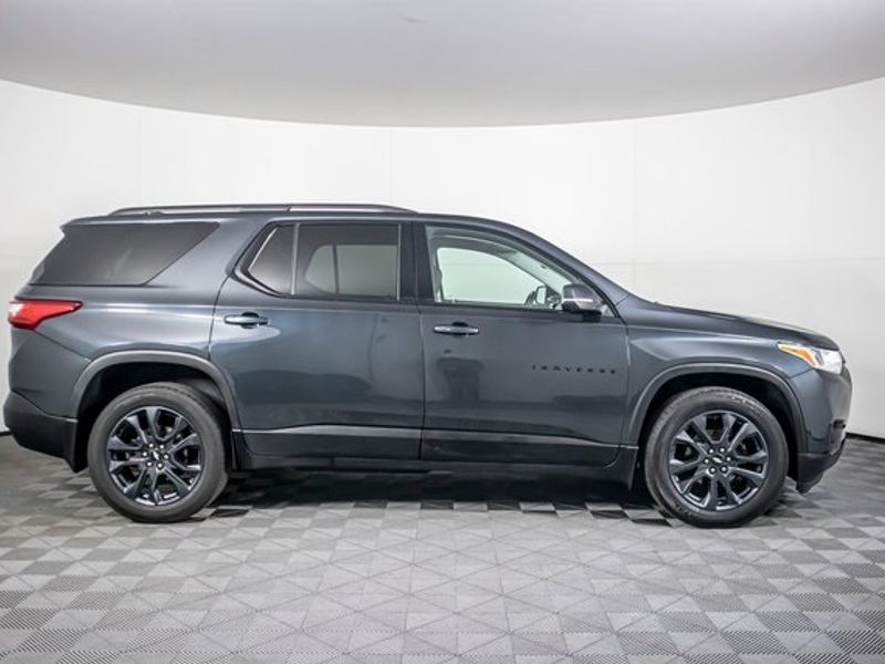 2021 Chevrolet Traverse RS - Sunset Trucks
