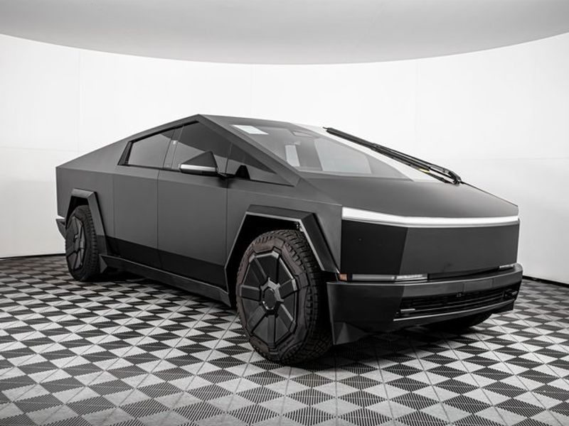2024 Tesla Cybertruck Base Crew Cab - Sunset Auto Family