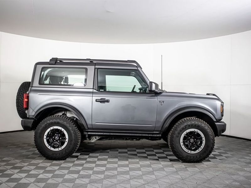 2023 Ford Bronco Base Advanced - Sunset Trucks