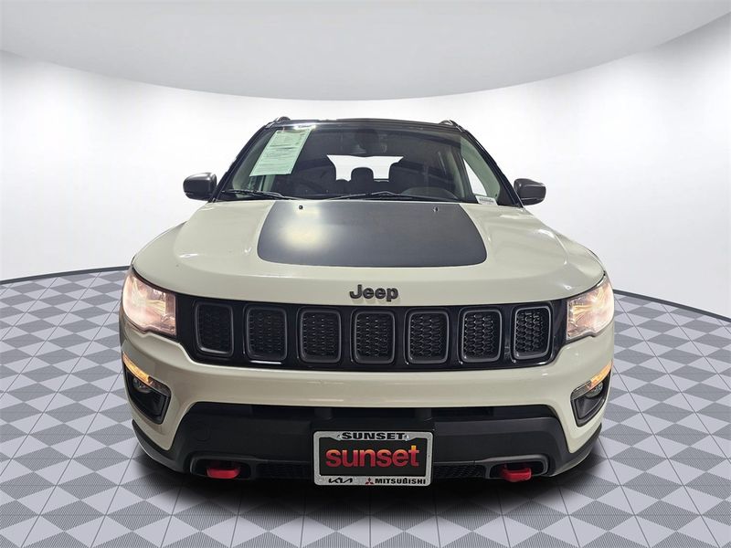 2020 Jeep Compass Trailhawk - Sunset Auto Family