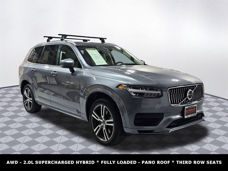 2020 Volvo XC90 T8 Momentum - Sunset Auto Family