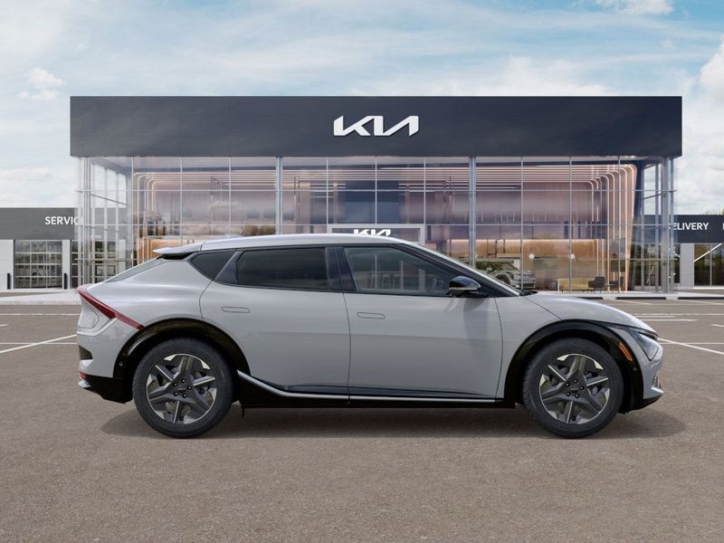 2025 Kia EV6 Light Long Range Crossover - Sunset Auto Family
