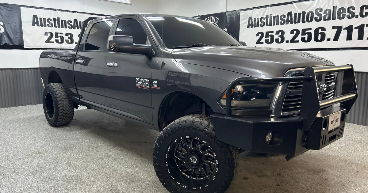 2017 Ram 2500 Big Horn Crew Cab - Austin's Auto Sales