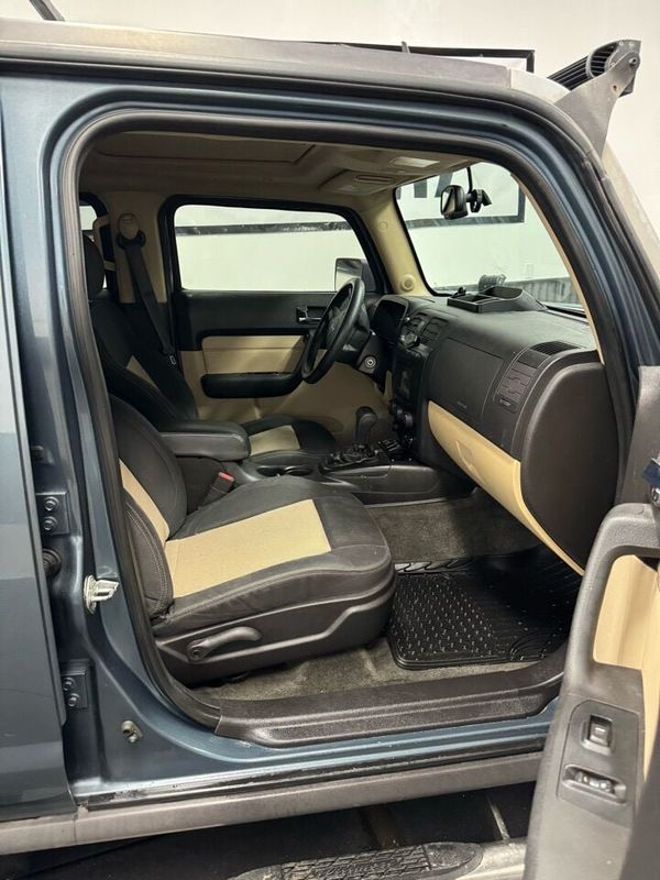2007 HUMMER H3 Base - Austin's Auto Sales