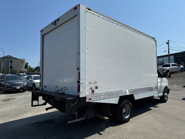 2016 Chevrolet Express 3500 Commercial/Cutaway/Chassis - Austin's Auto ...