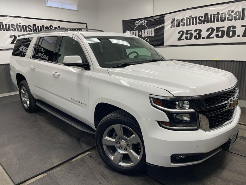 2017 Chevrolet Suburban LT - Austin's Auto Sales