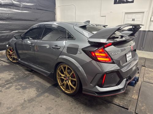 2018 Honda Civic Type R Touring - Austin's Auto Sales