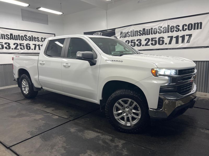 2020 Chevrolet Silverado 1500 LT Crew Cab - Austin's Auto Sales