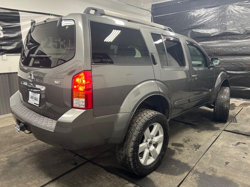 2008 Nissan Pathfinder SE V8 - Austin's Auto Sales