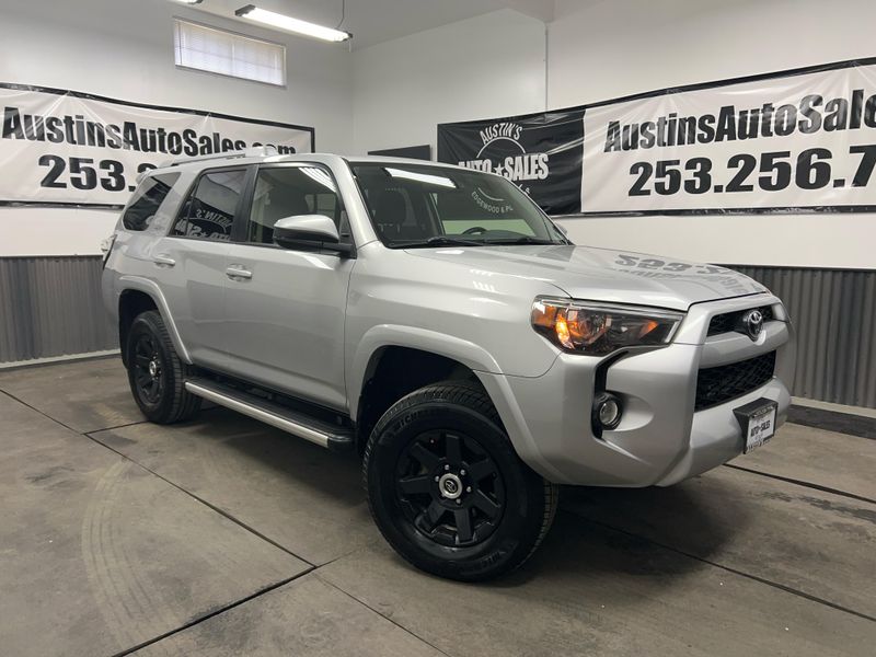 2014 Toyota 4Runner SR5 - Austin's Auto Sales