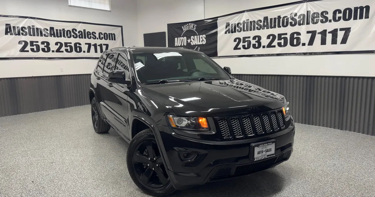 2015 Jeep Grand Cherokee Altitude - Austin's Auto Sales