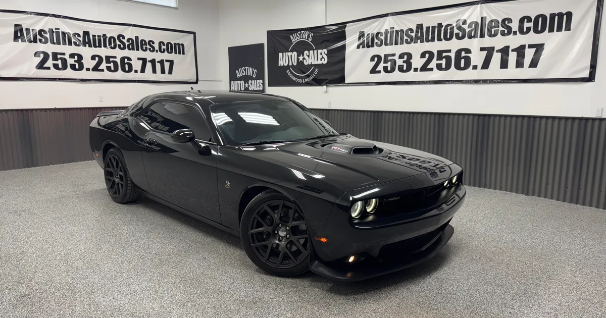 2016 Dodge Challenger 392 HEMI Scat Pack Shaker - Austin's Auto Sales