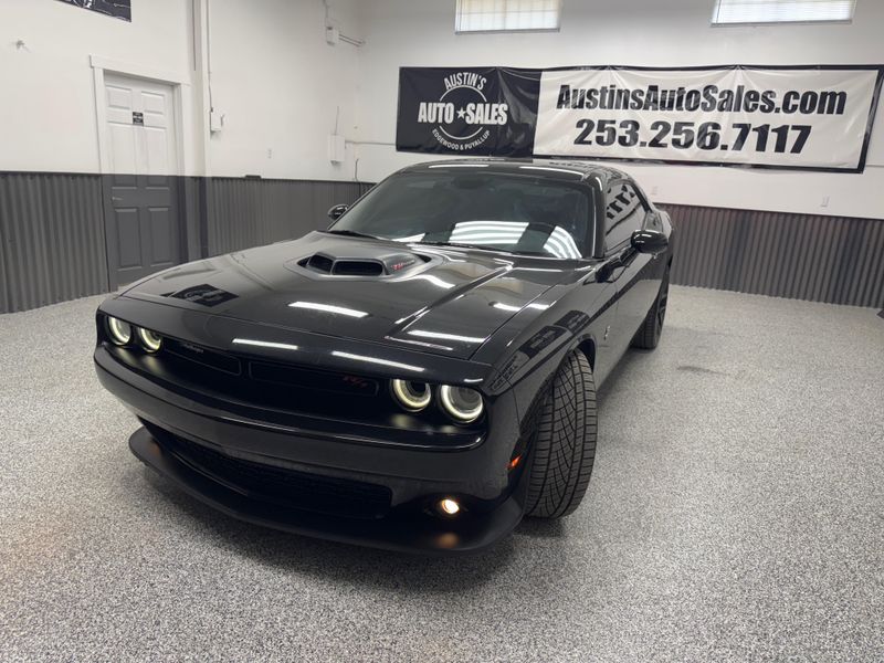 2016 Dodge Challenger 392 HEMI Scat Pack Shaker - Austin's Auto Sales
