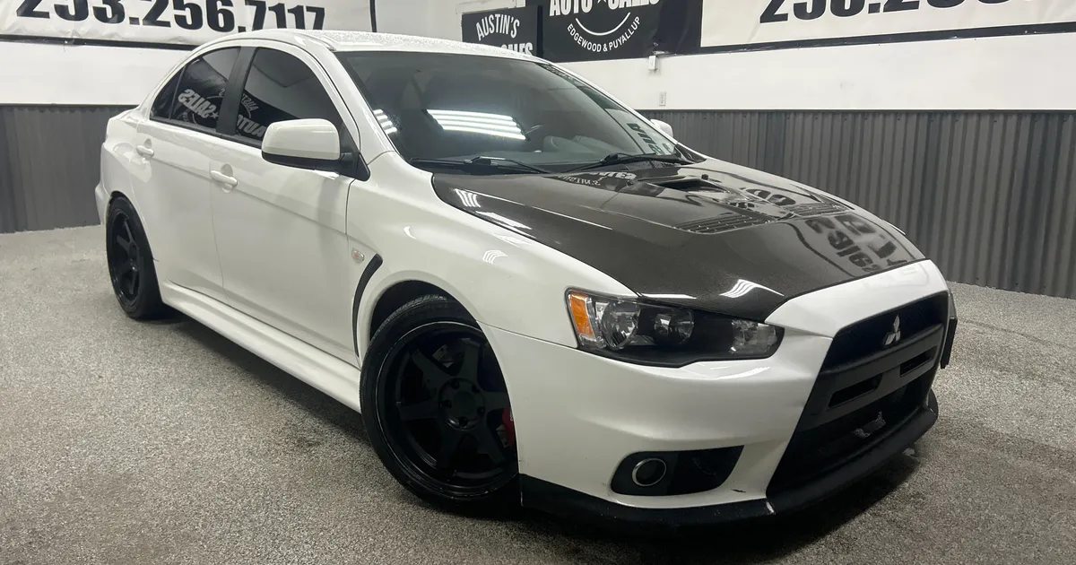 2013 Mitsubishi Lancer Evolution GSR - Austin's Auto Sales
