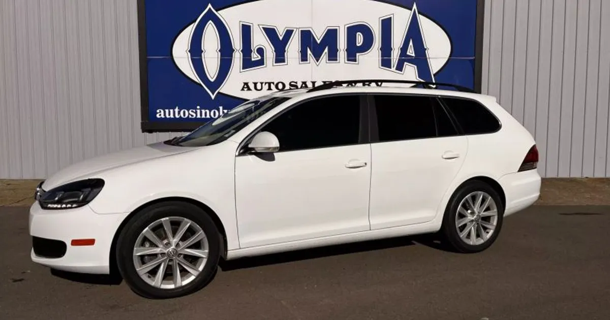 2013 Volkswagen Jetta 2.0L TDI Sport Wagon 4D - Olympia Auto Sales