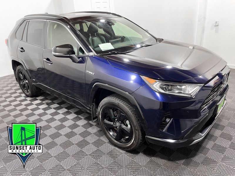 2020 Toyota RAV4 Hybrid XSE - Sunset Auto Wholesale