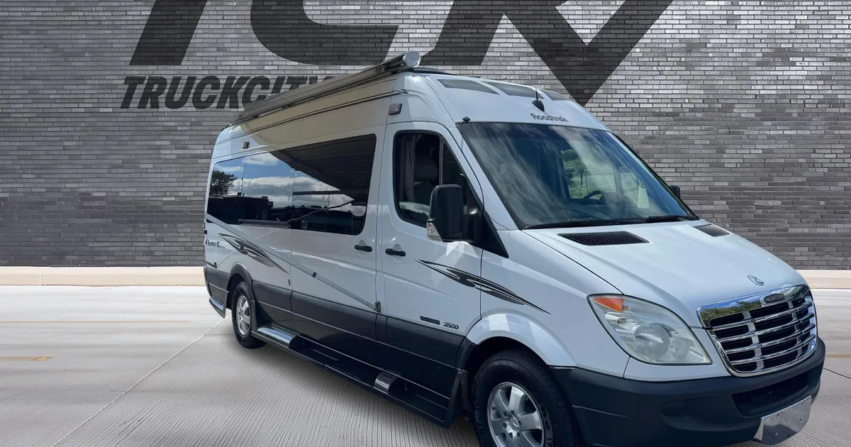 2009 Road Trek Sprinter Diesel Class B - Truck City RV