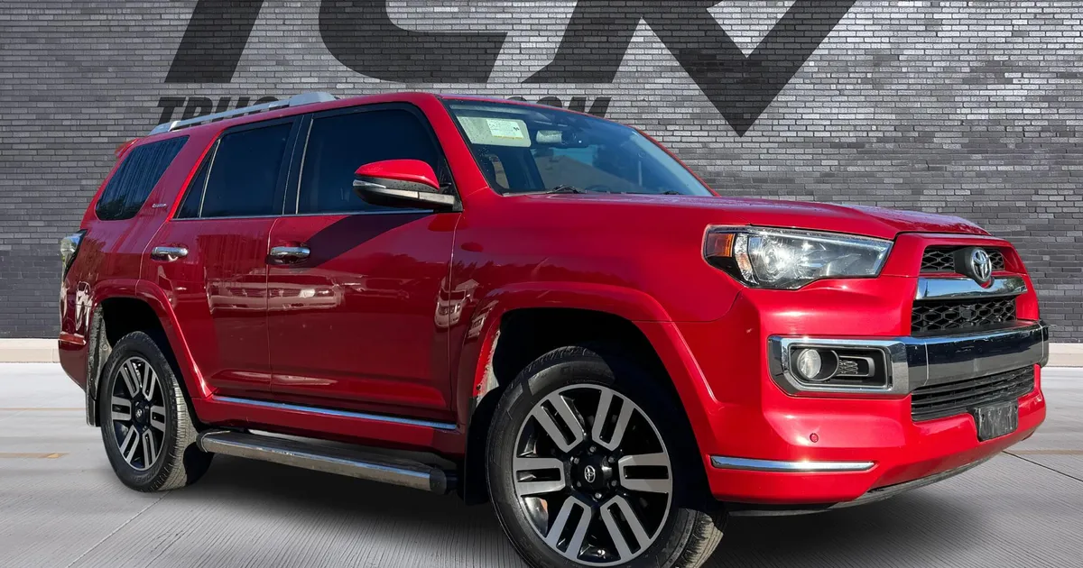 2018 Toyota 4Runner Limited - Truck City RV