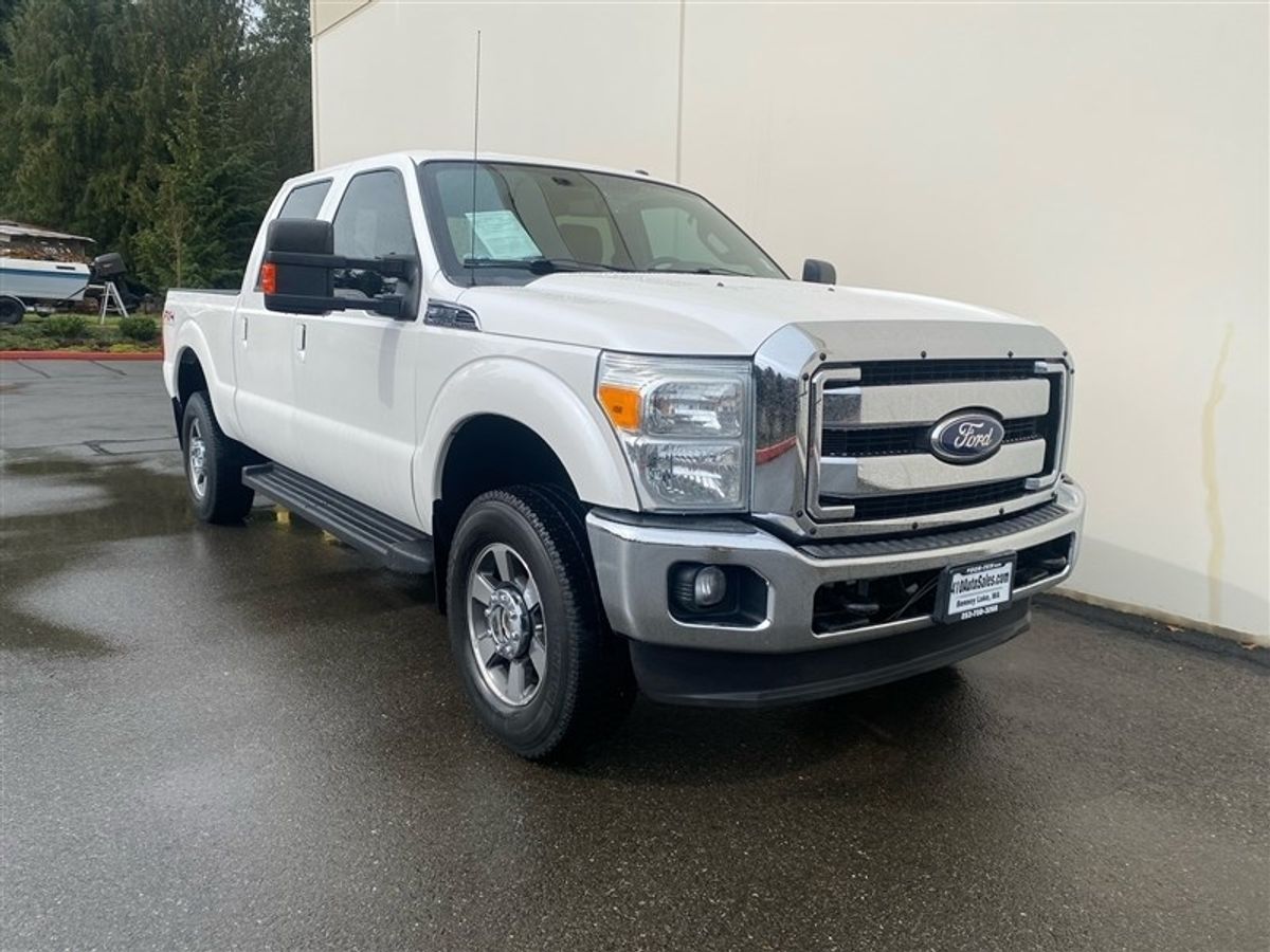 2011 Ford F-350 Super Duty SUPER DUTY LARIAT 4X4 Crew Cab - 410 Auto Sales