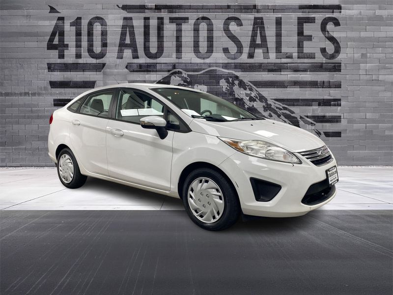 2013 Ford Fiesta SE - 410 Auto Sales