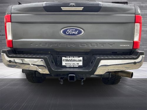 2017 Ford F-250 Super Duty XLT Crew Cab - 410 Auto Sales