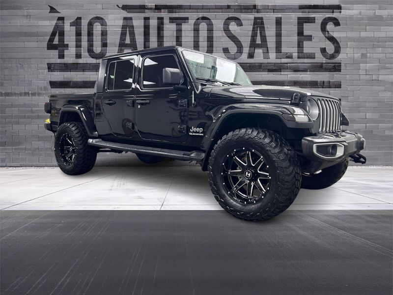 2021 JEEP GLADIATOR OVERLAND 4X4 *LIFTED* - 410 Auto Sales
