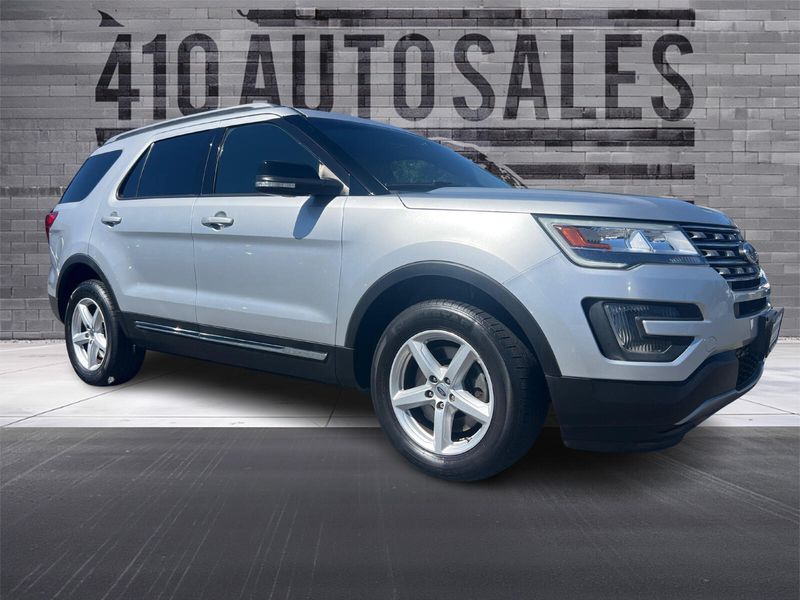 2016 FORD EXPLORER XLT - 410 Auto Sales